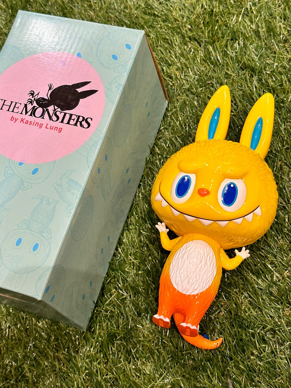 LABUBU THE MONSTERS – Lazy Trading Cards